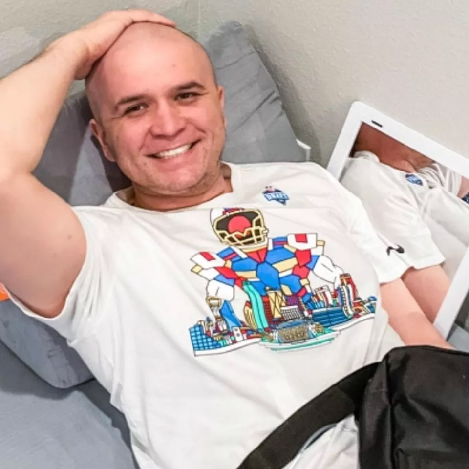 Podcast Picks: The Ringer Podcast Network's Tributes to Jonathan Tjarks ...