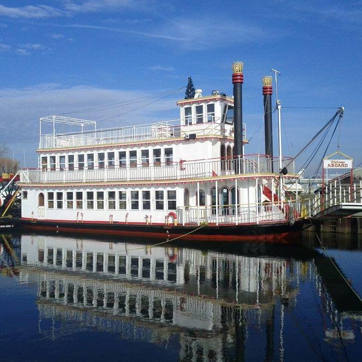 Victorian Princess Moonlight Cruises - Events - Erie Reader